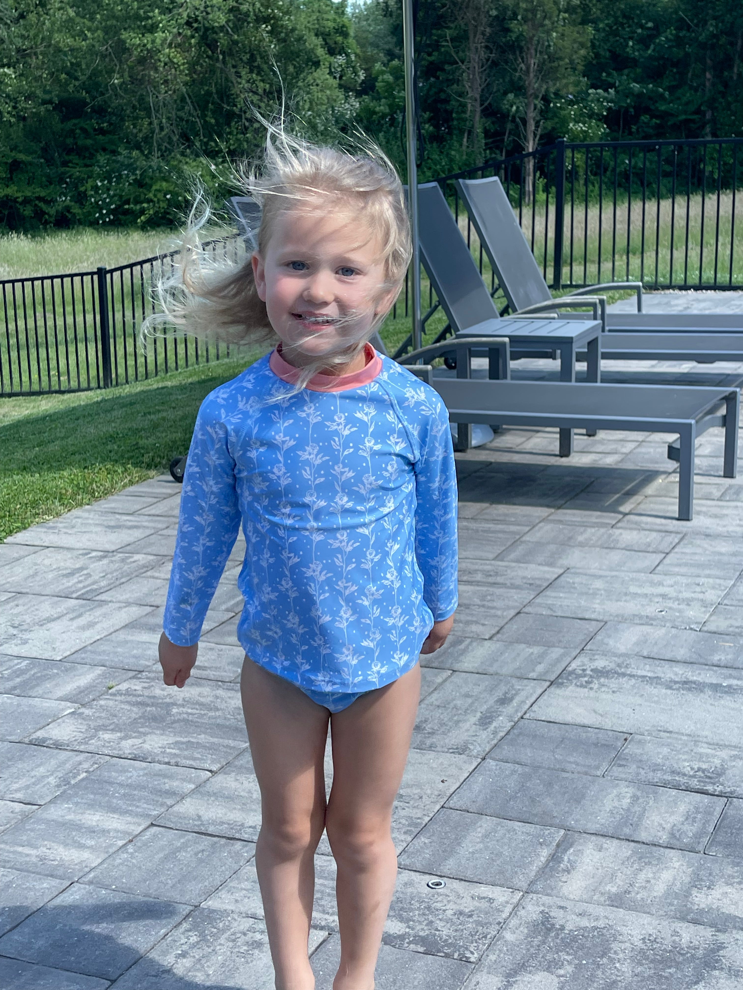 The Little Ricki Set - Blue Rose Garden – Ricki Beach Club